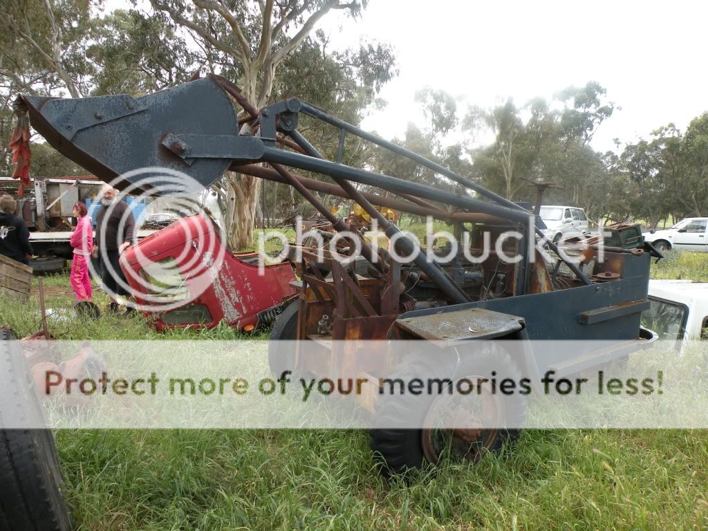 three wheeled loader - Forum - Historic Commercial Vehicle Club of ...