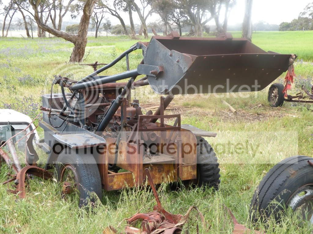 three wheeled loader - Forum - Historic Commercial Vehicle Club of ...